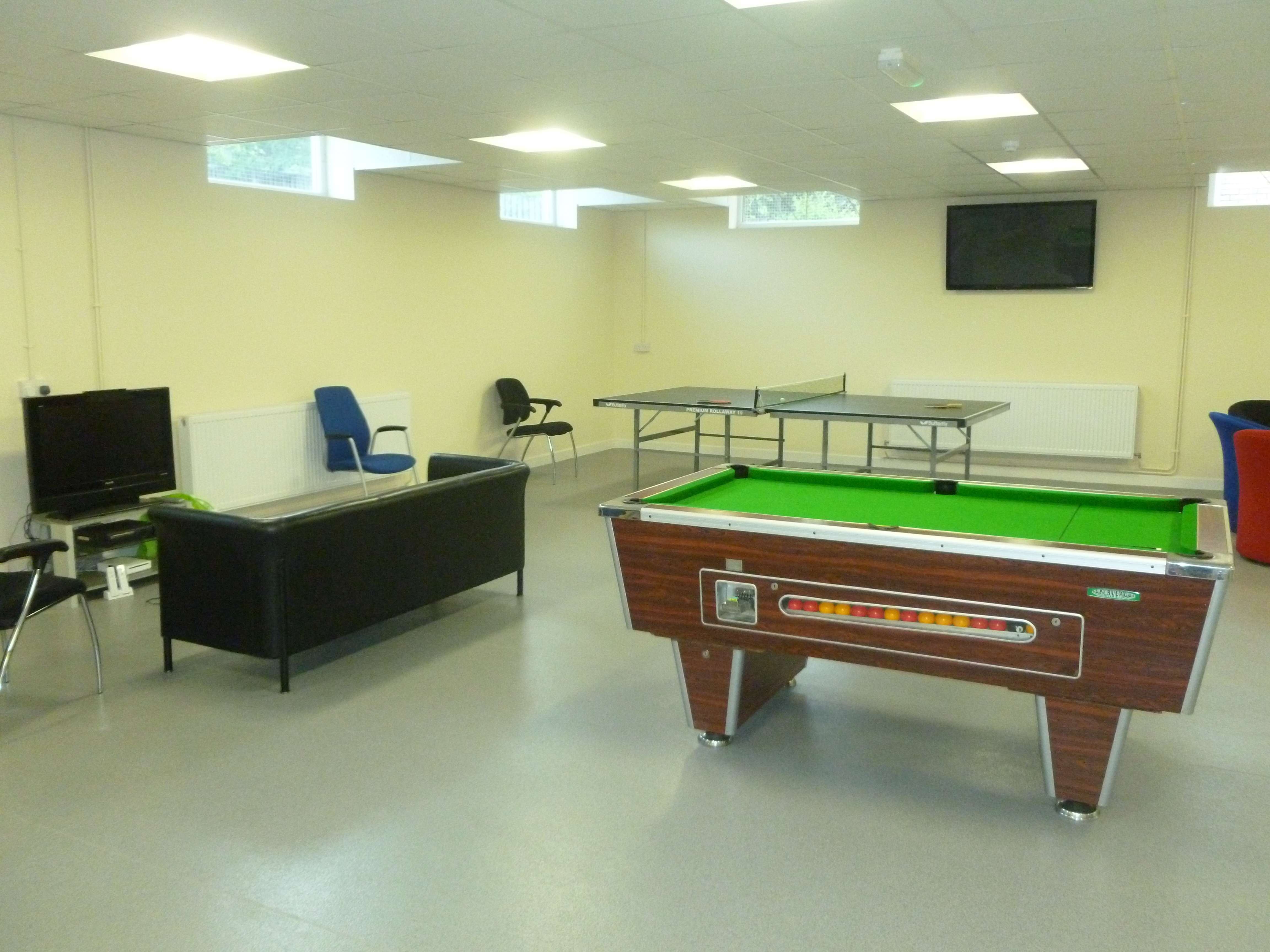 Facilities | Ton and Gelli Community Centre
